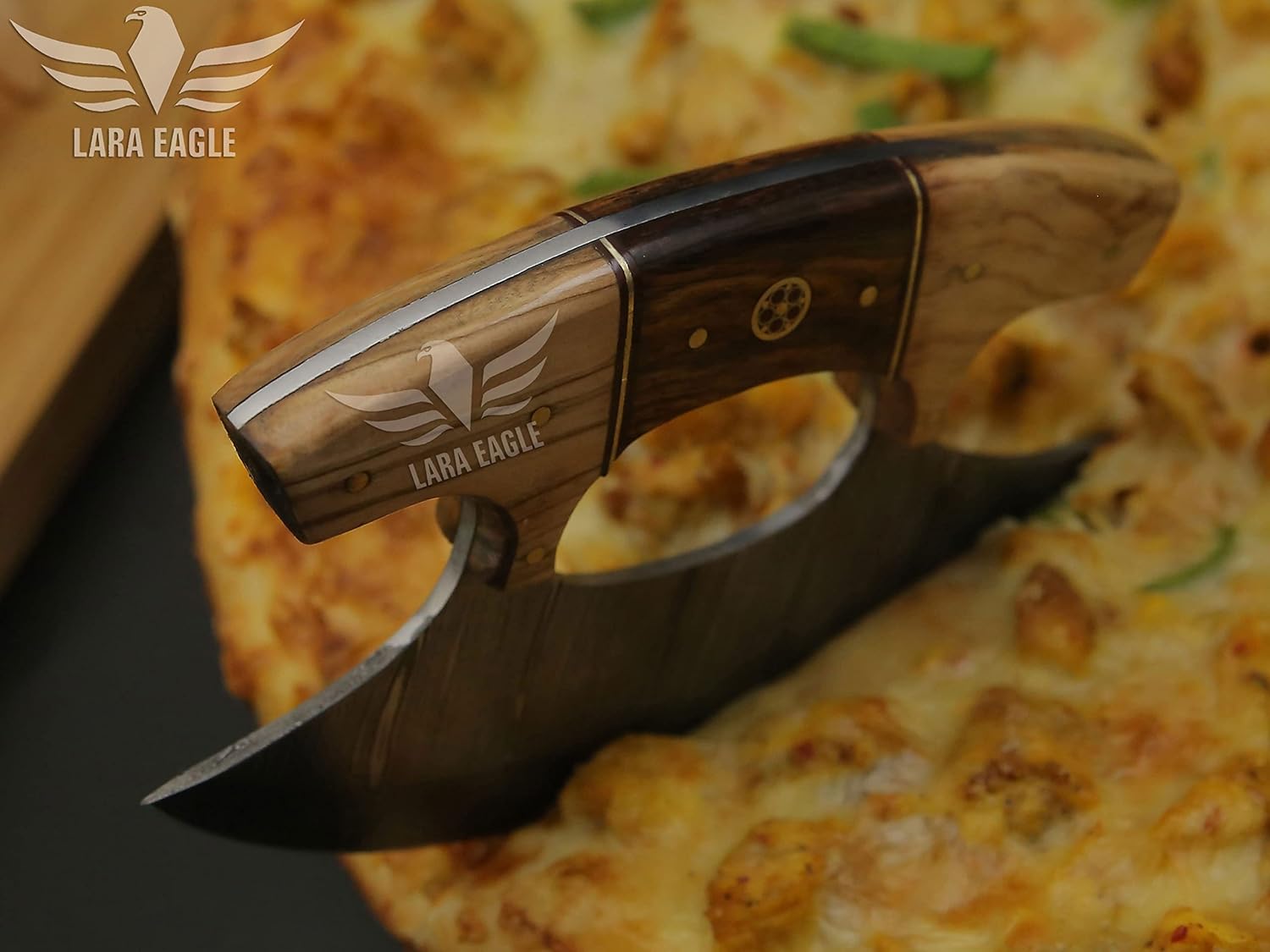 Lara Eagle Cuchillo Ulu de acero de Damasco mango de nudo celta hecho ...