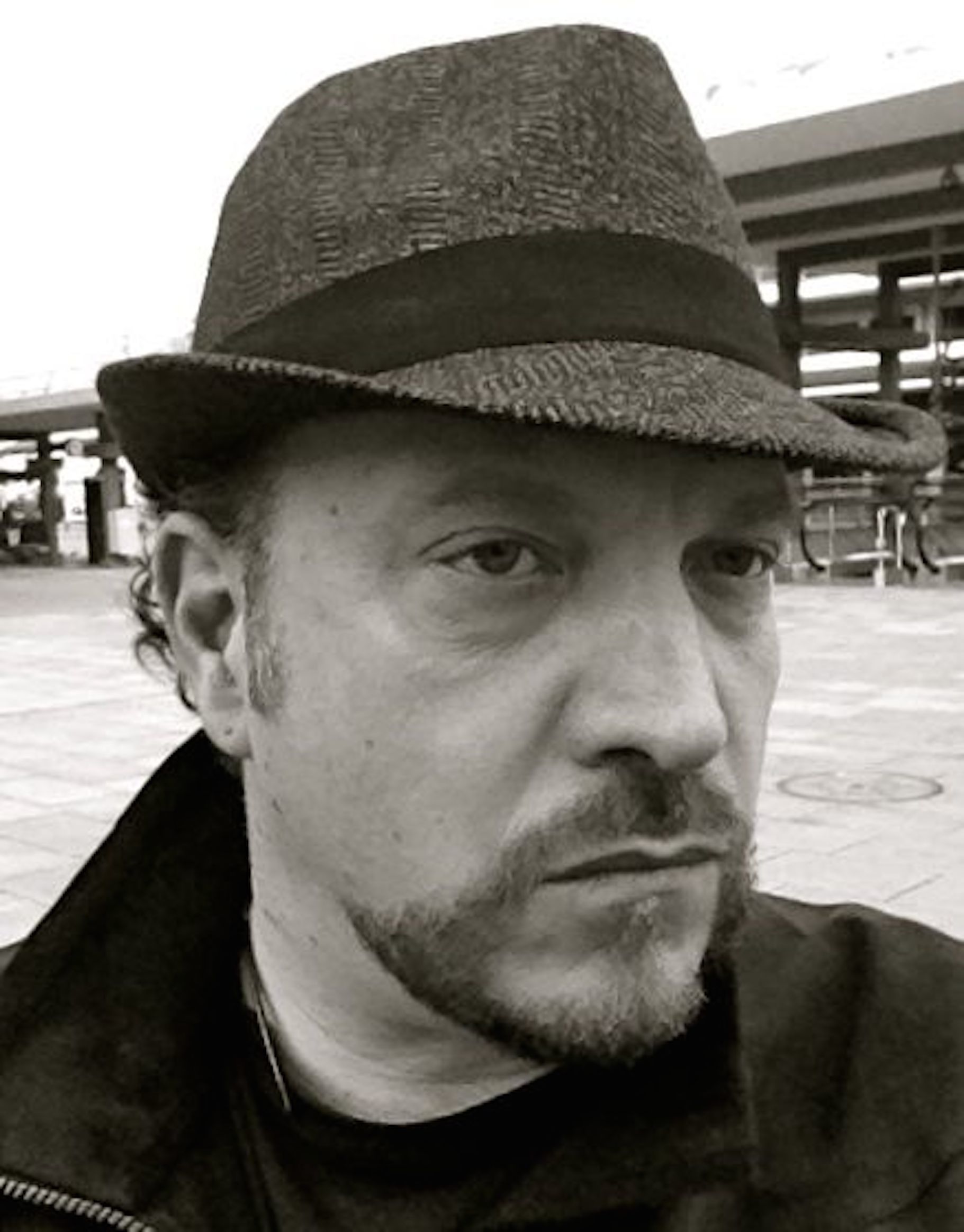 Amazon.com: Marc Vincenz: books, biography, latest update