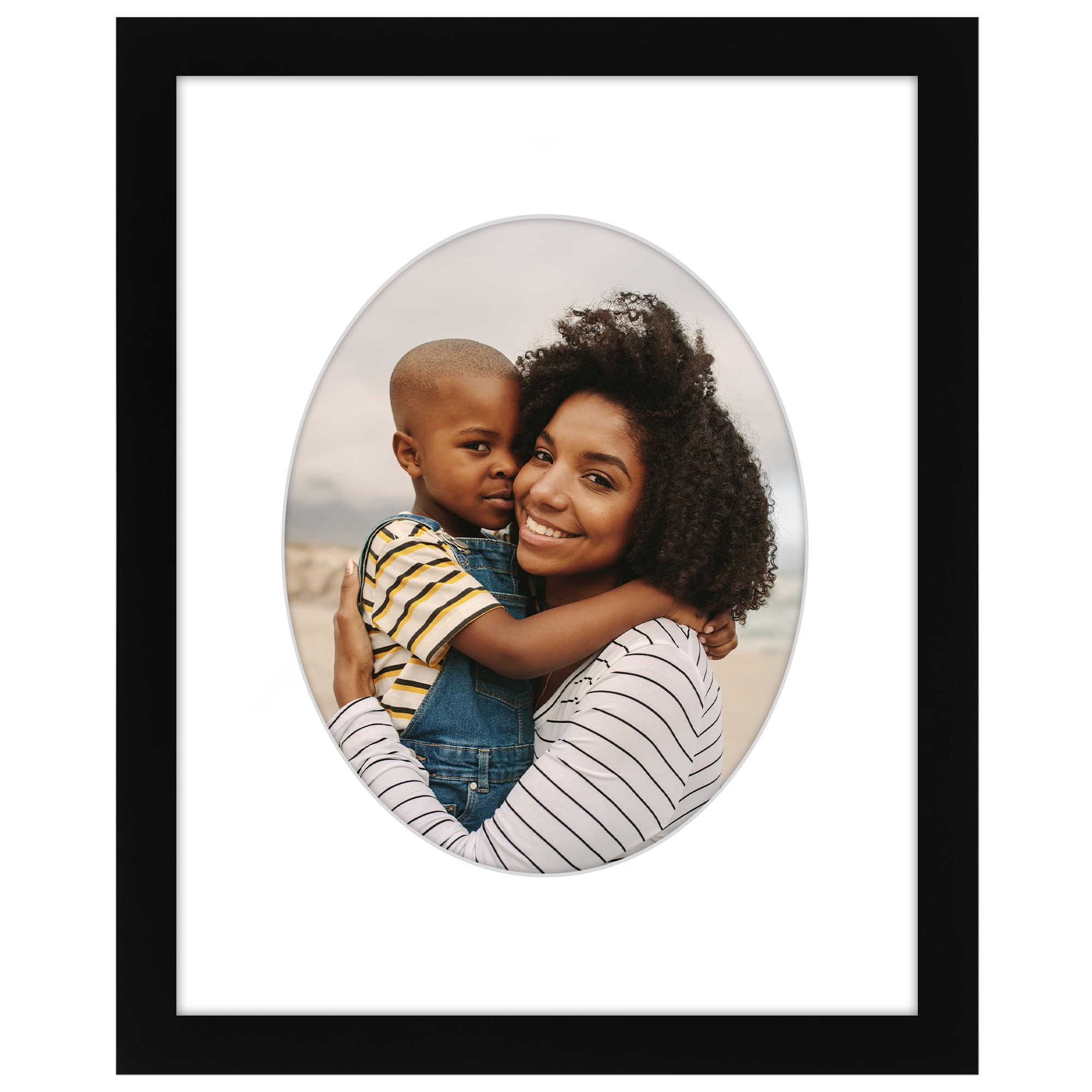 Amazon.com - Americanflat 8x10 Picture Frame with Oval Mat Insert and ...