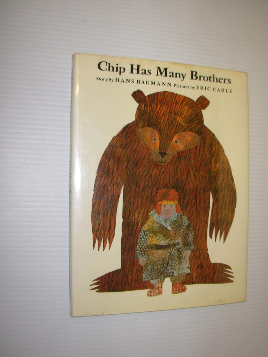 Chip Has Many Brothers: Hans Baumann, Eric Carle: 9780399212833: Amazon ...