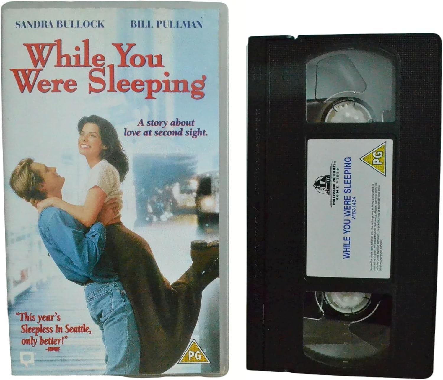 While You Were Sleeping [VHS] [1995] : Sandra Bullock, Bill Pullman ...