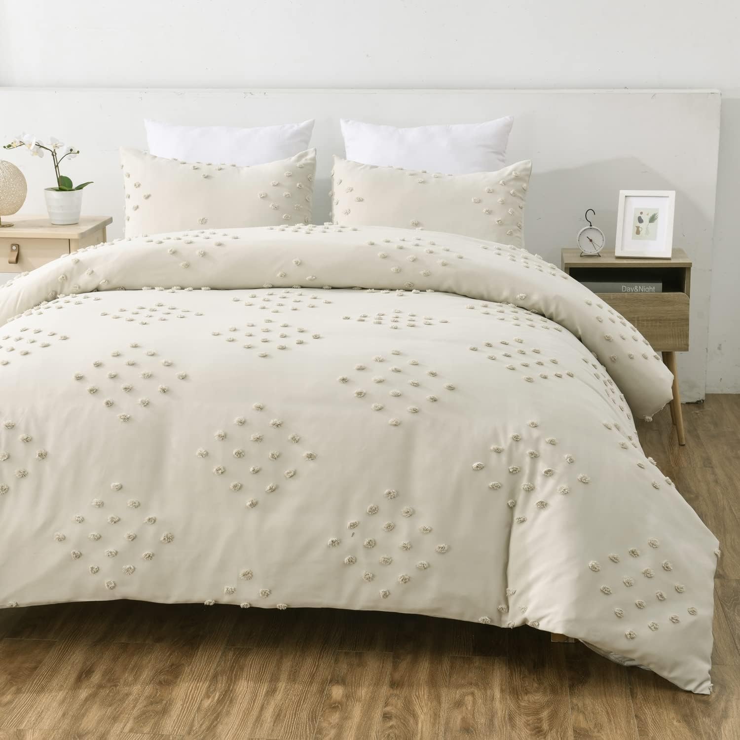 Amazon.com: Duvetex Beige Tufted King Duvet Cover Set, Soft and ...