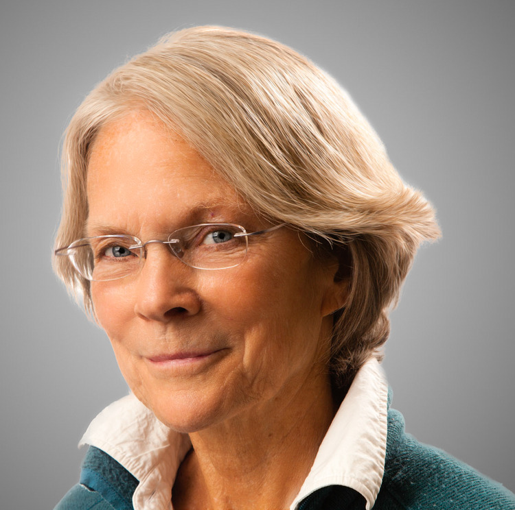 Amazon.com: Betsy MacGregor M.D.: books, biography, latest update