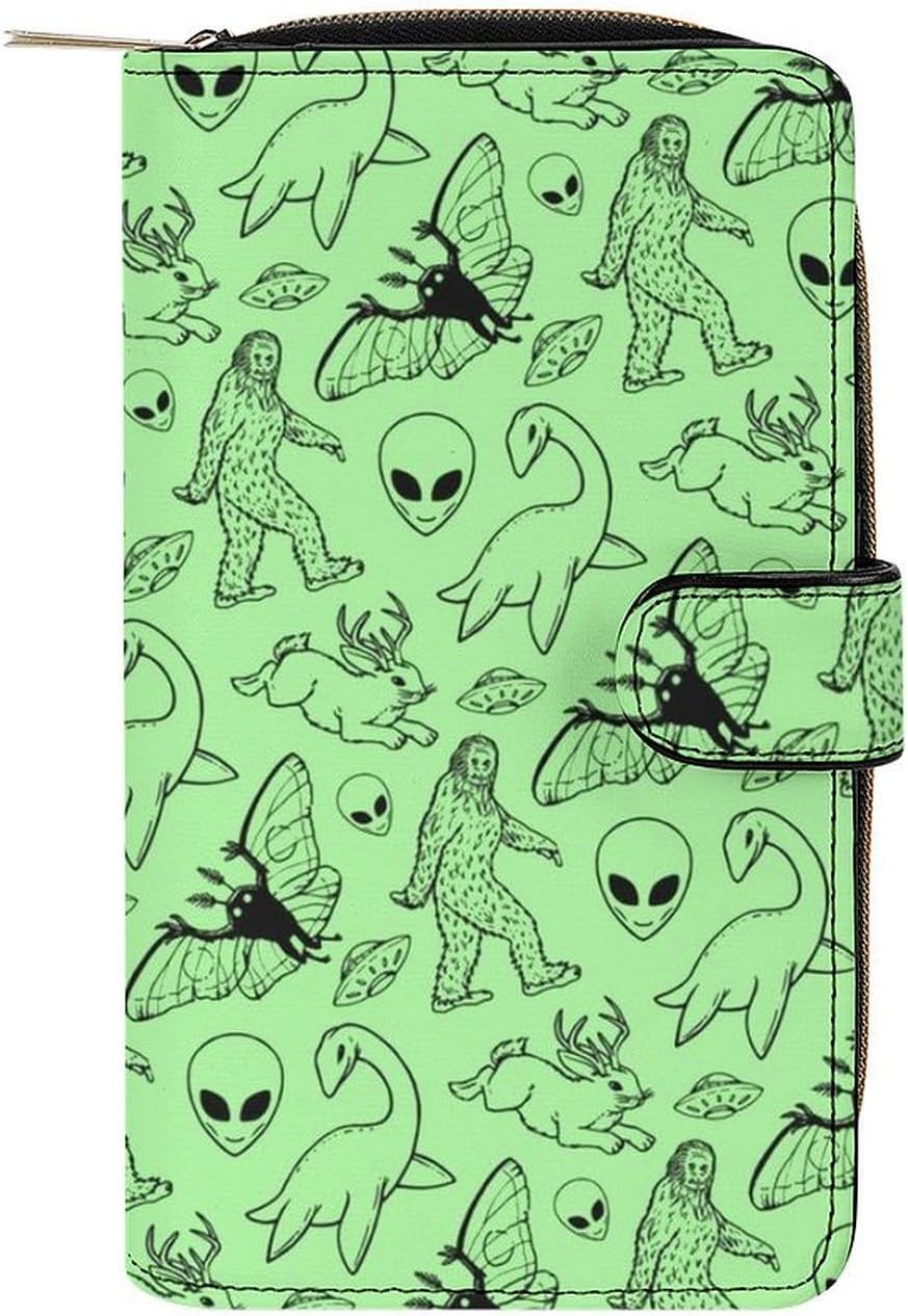Amazon.com: Aliens Bigfoot Savage Dinosaurs Green Funny RFID Blocking ...