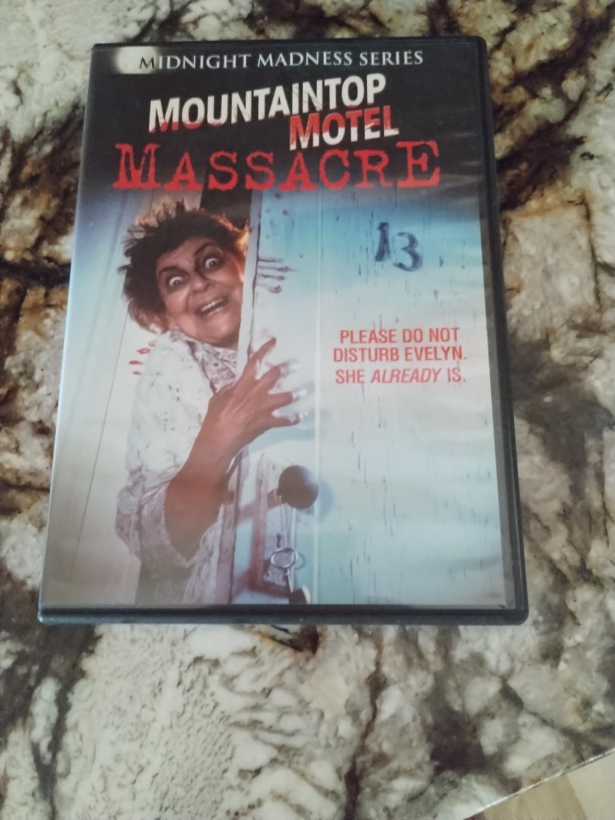 Amazon.com: Mountaintop Motel Massacre [VHS] : Bill Thurman, Anna ...