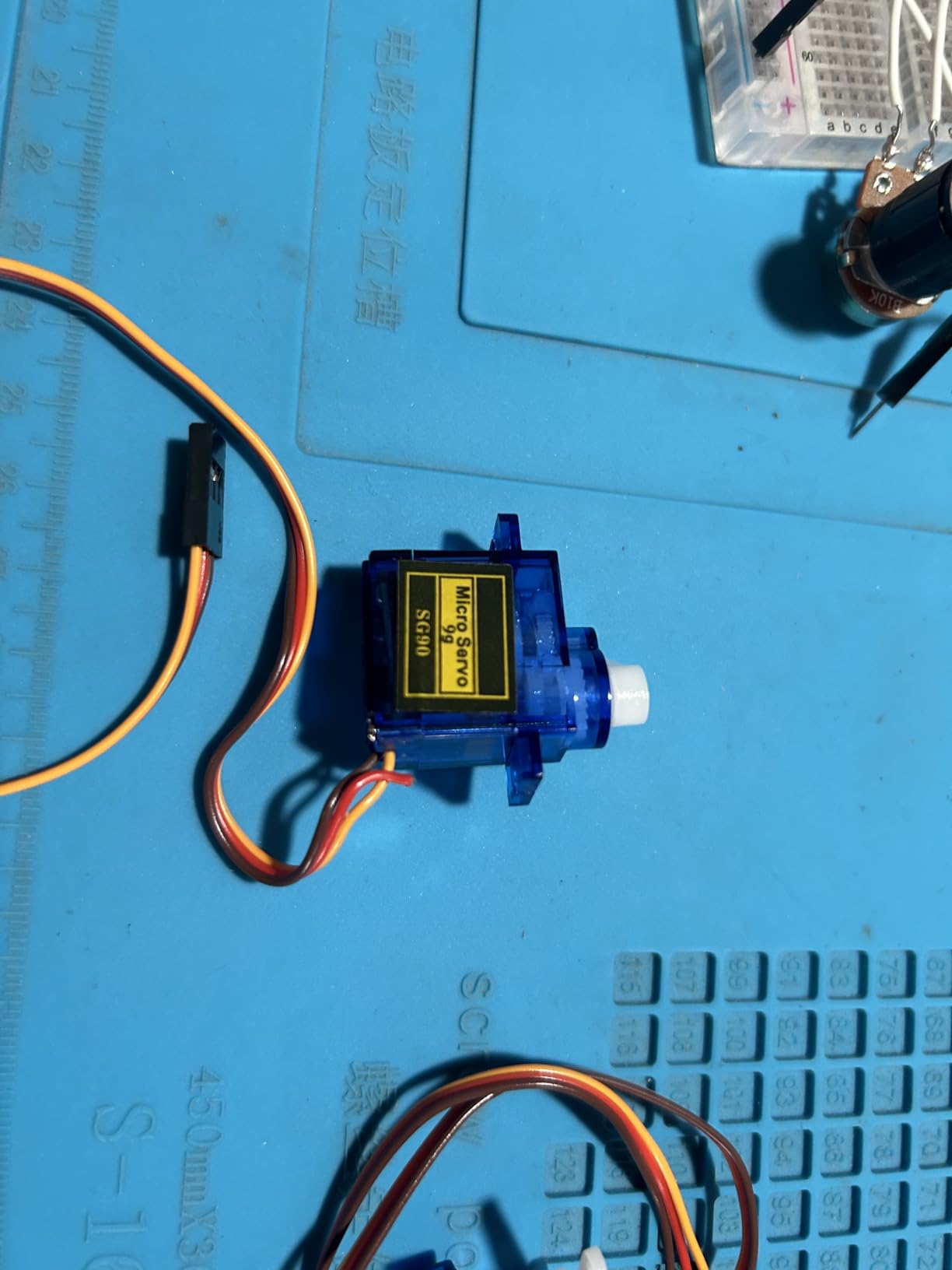 Robotbanao Micro/Mini SG90 180 Degree Rotation Servo Motor-9 Grams-For ...