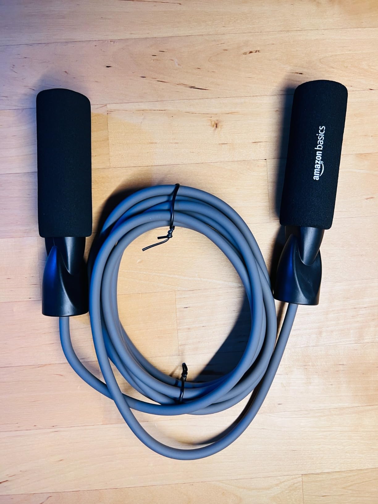 Amazon Basics Standard Jump Rope, Grey, Jump Ropes - Amazon Canada