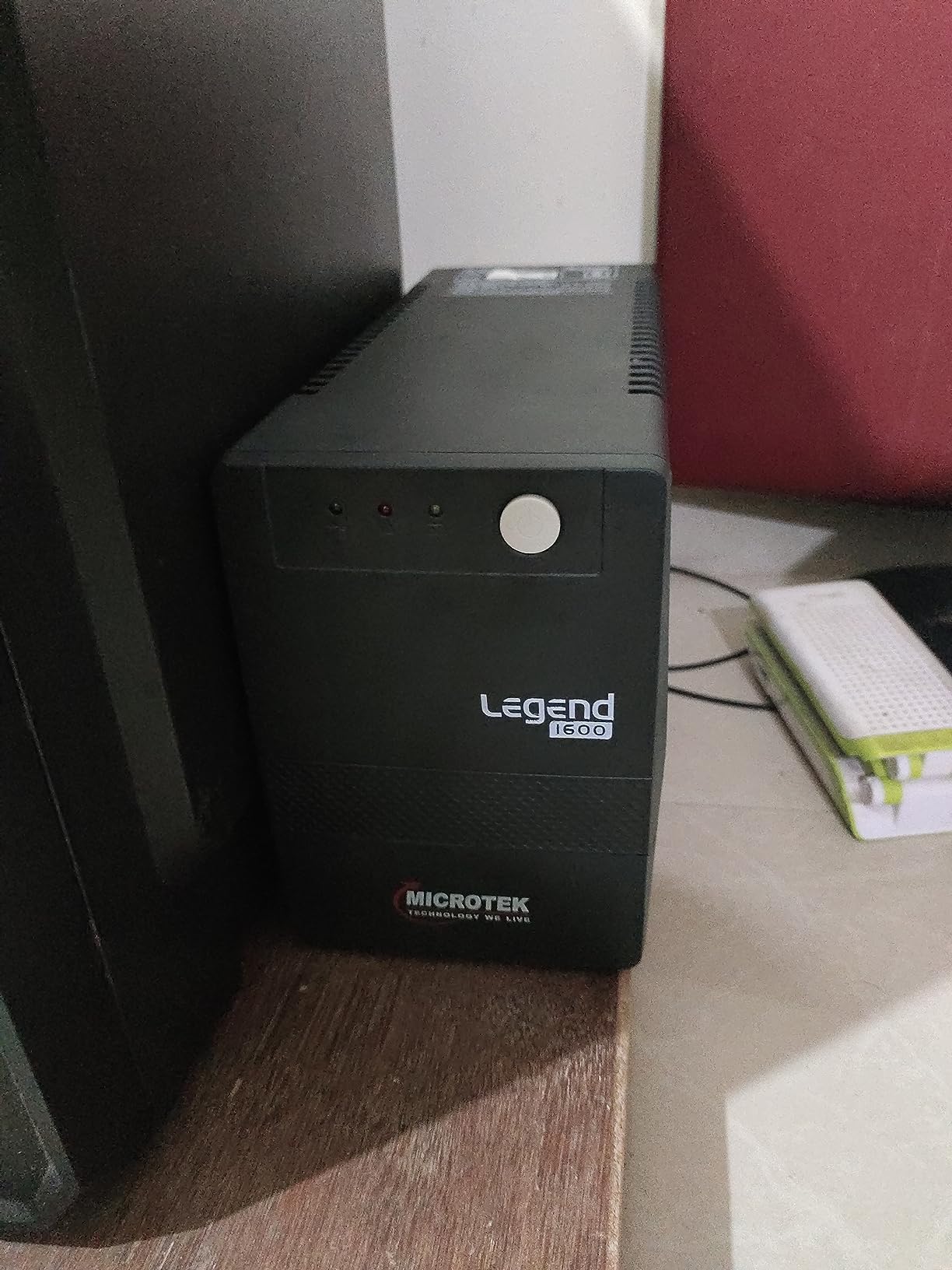 Microtek UPS Legend 1600 ID1 NO USB 230VAC/960W : Amazon.in: Home & Kitchen