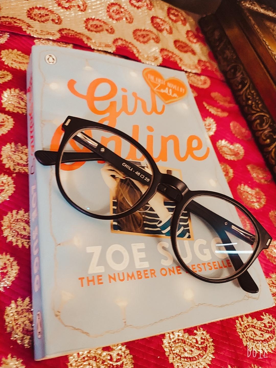 Girl Online : Sugg, Zoe: Amazon.in: Books