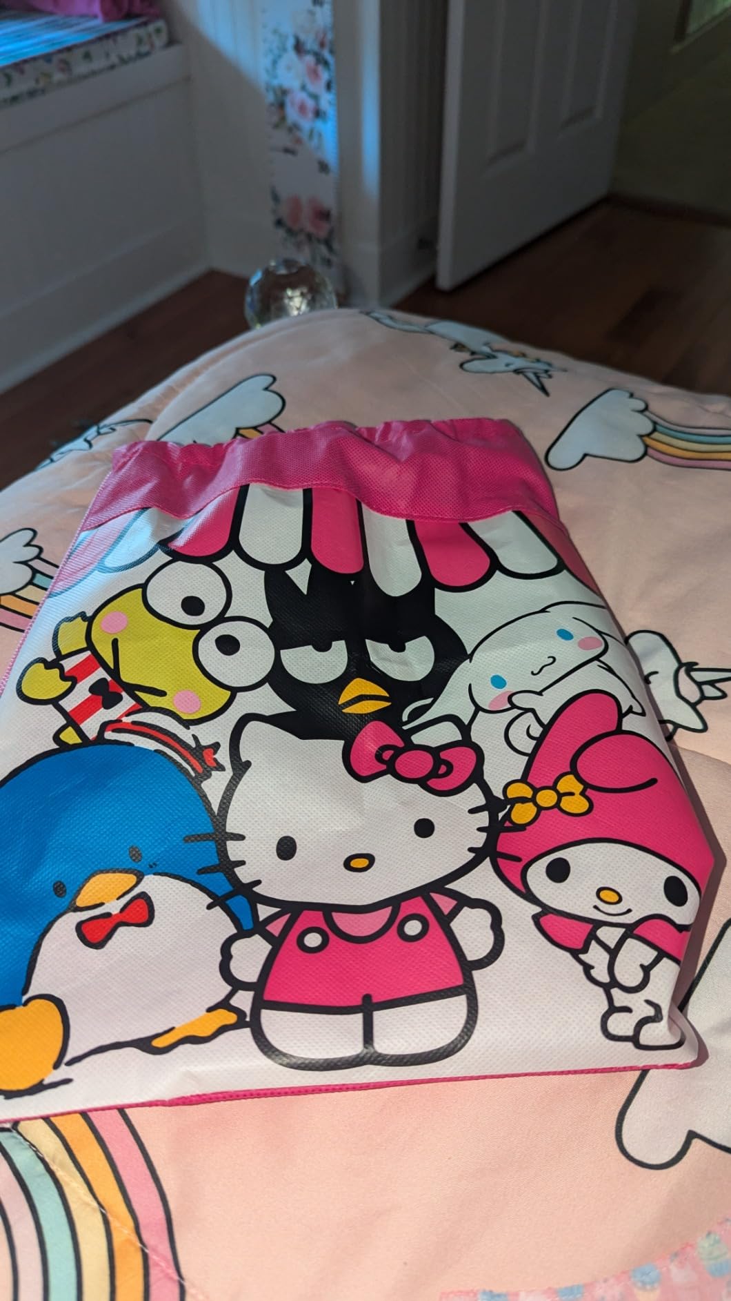 Amazon.com: Hello Kitty Travel Bag Bundle 4 Pack Hello Kitty Activity ...