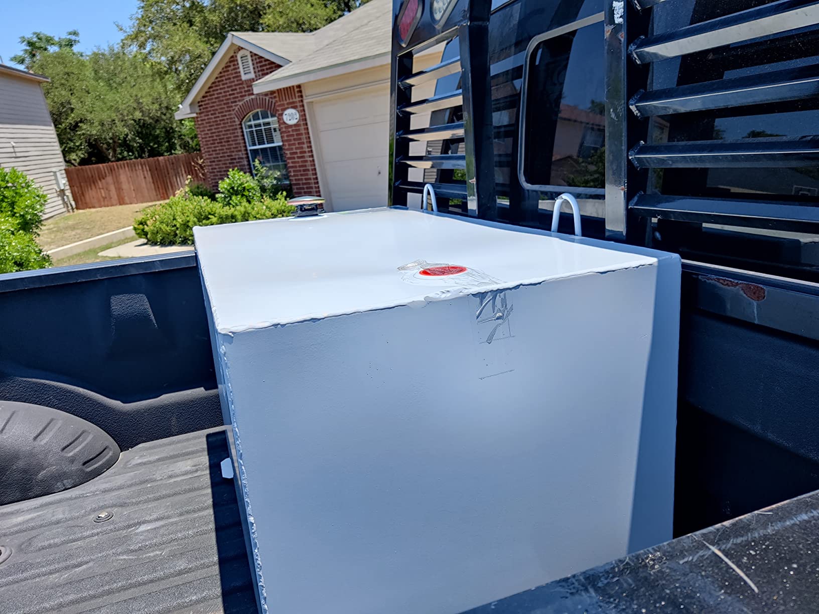 $24/mo - Finance Jobox Crescent 100 Gallon White Rectangular Steel ...