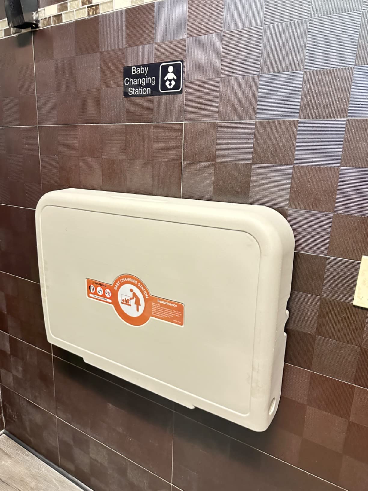 $24/mo - Finance Realunisence Wall Mounted Baby Changing Station Wall ...