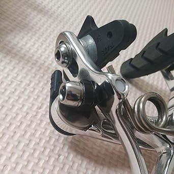 Amazon.co.jp: TEKTRO R540 キャリパーブレーキ前後セット ロードバイク クロスバイク 部品 自転車 : スポーツ＆アウトドア