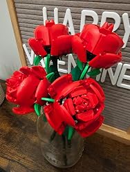 Amazon.com: LEGO Roses Building Kit, Artificial Flowers for Home Décor ...