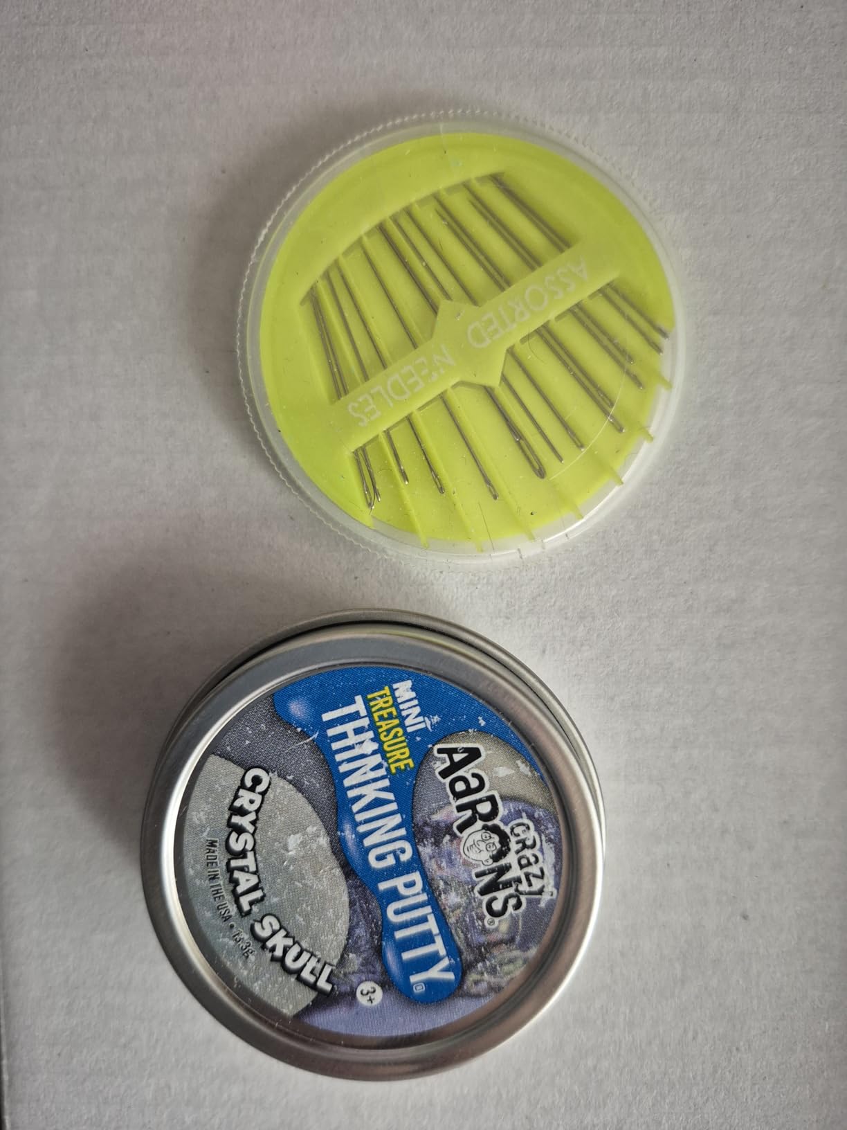 Crazy Aarons AP Mini Treasure Surprise Thinking Putty, Assorted ...