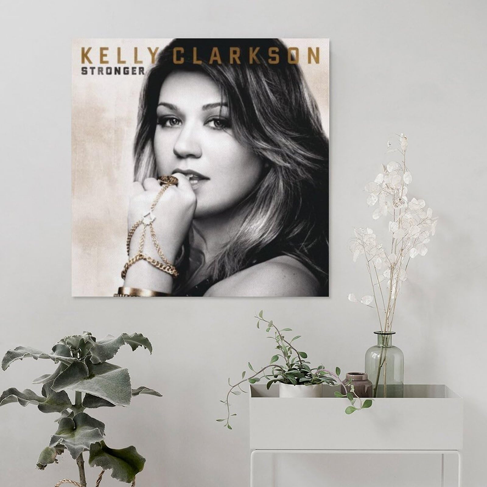 Kelly Clarkson Album Cover Stronger