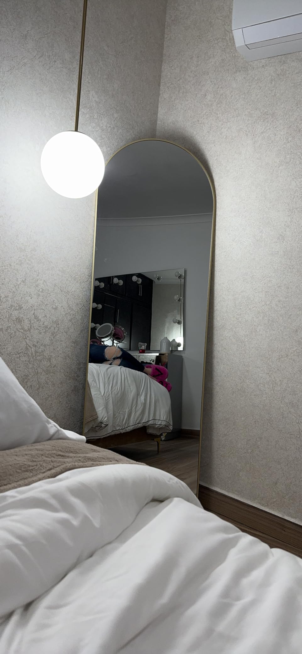 DYNWELL - Espejo arqueado de longitud completa, de suelo, con soporte ...