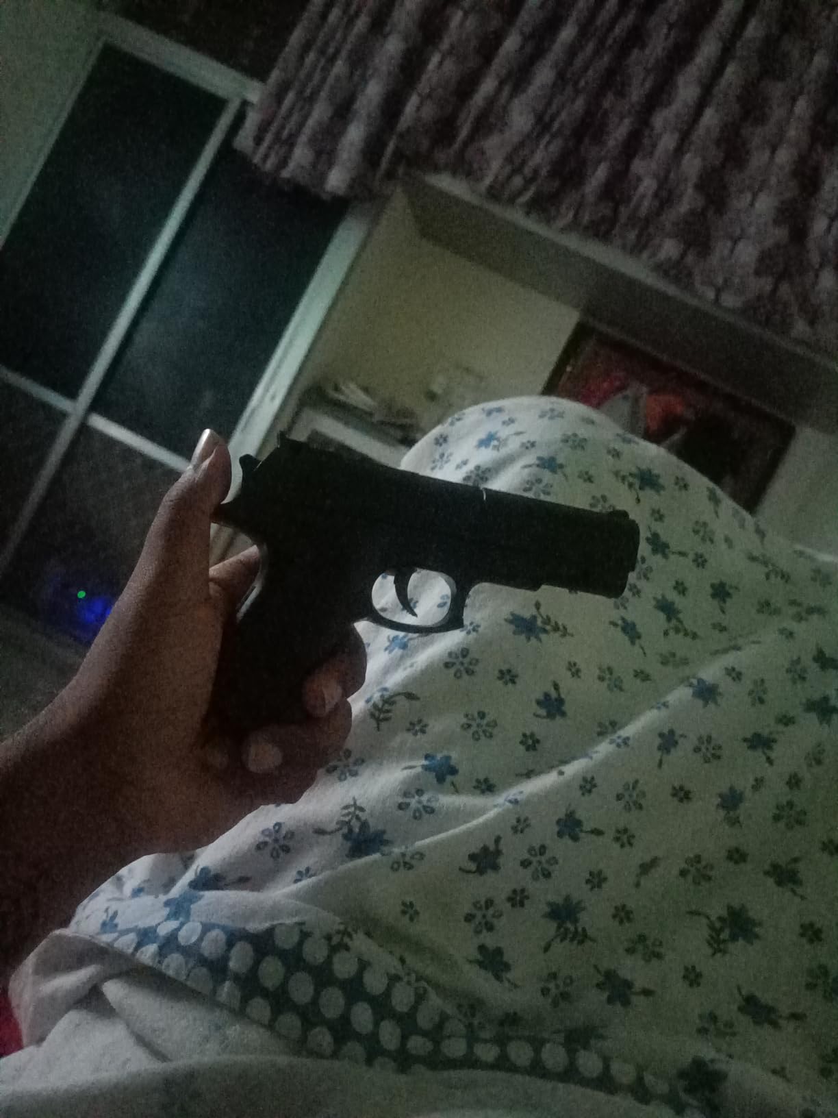 Shivsoft Gun Black Pistol with BB Bullets for Kids in Box Packing Toys ...