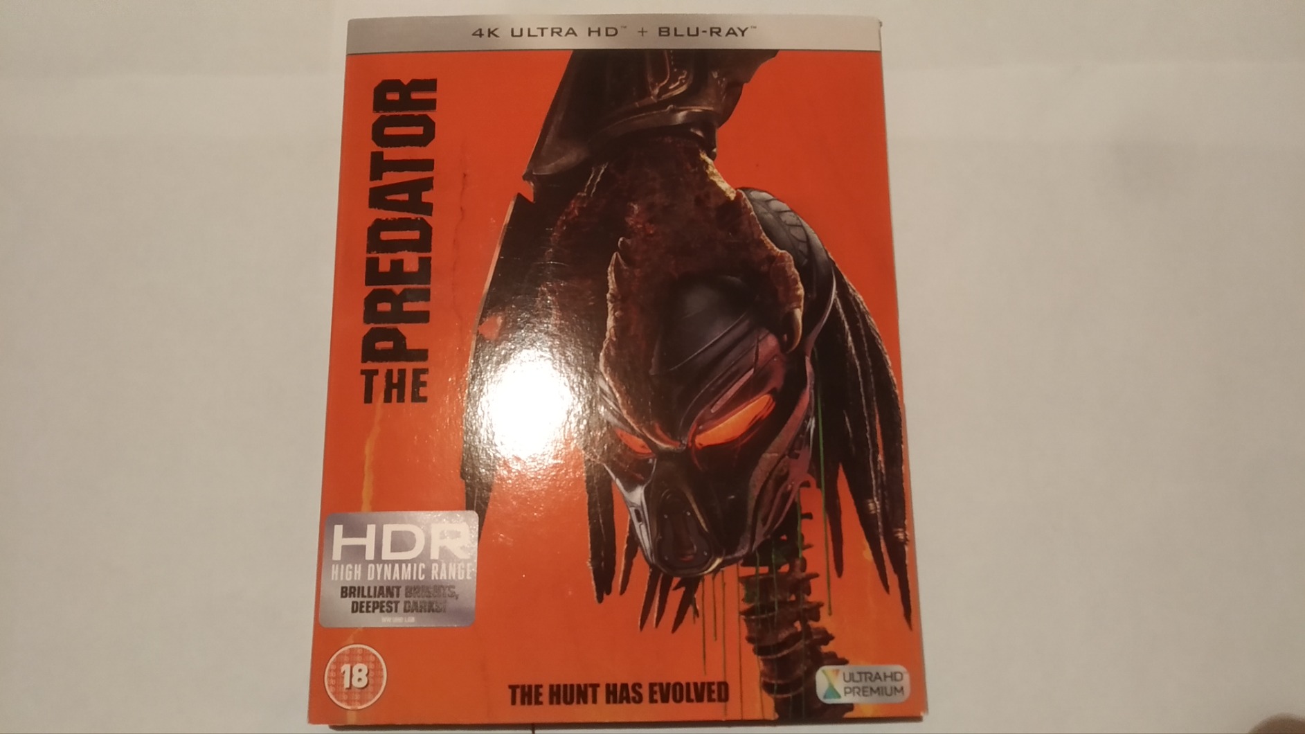 The Predator 4K Ultra-HD [Blu-ray] [2018]: Amazon.co.uk: Boyd Holbrook ...