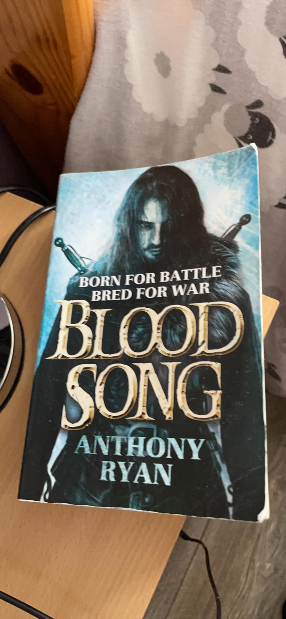 Blood Song: Book 1 of Raven's Shadow (A Raven's Shadow Novel) eBook : Ryan, Anthony: Amazon.co ...
