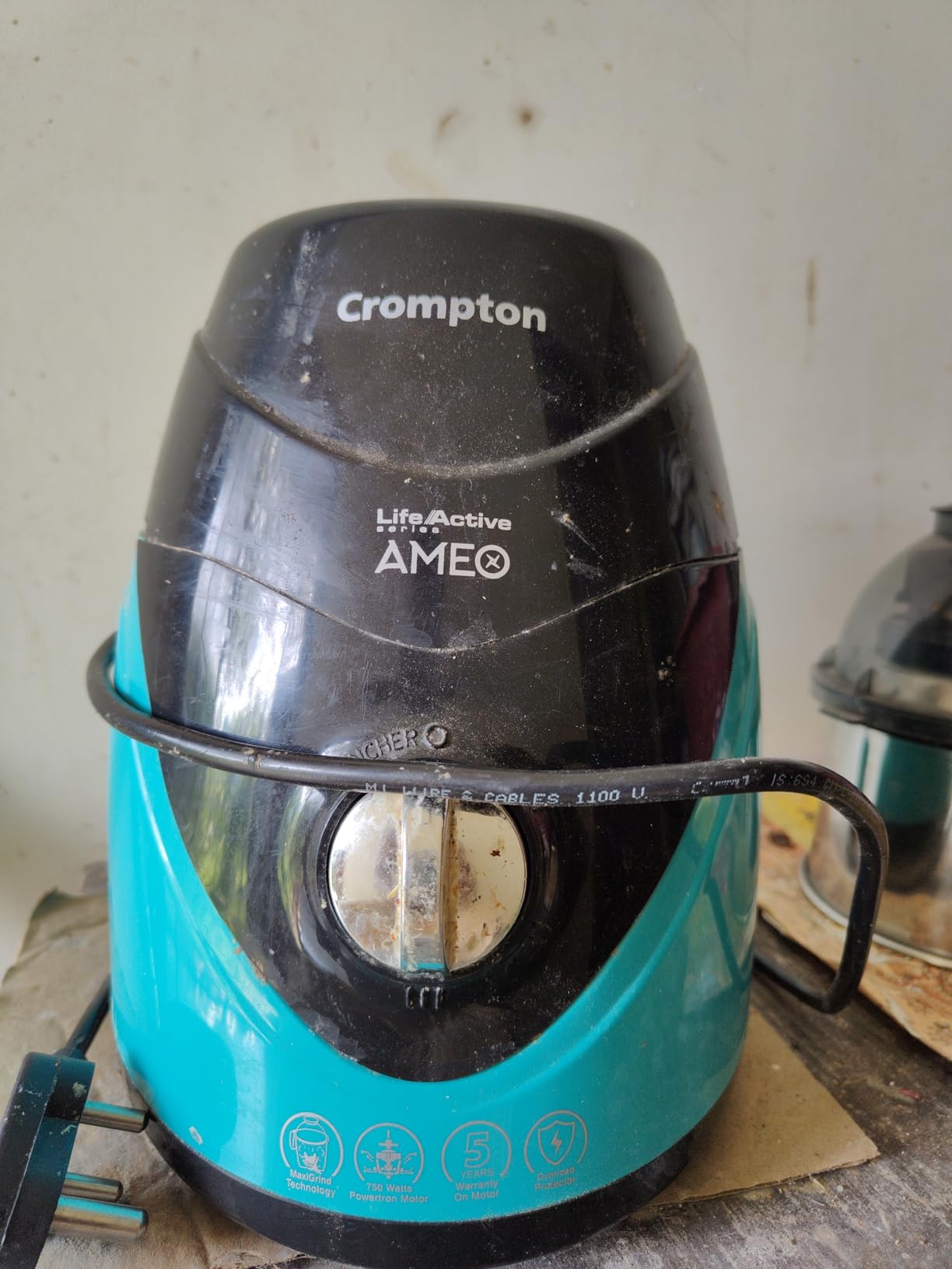 Buy Crompton Ameo 750-Watt Mixer Grinder with MaxiGrind and Motor Vent ...