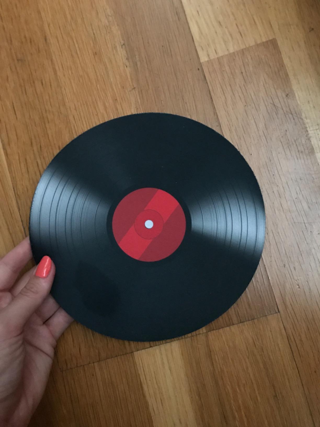Vinyl Record Red Circular PC Computer Mouse Mat Pad: Amazon.co.uk ...