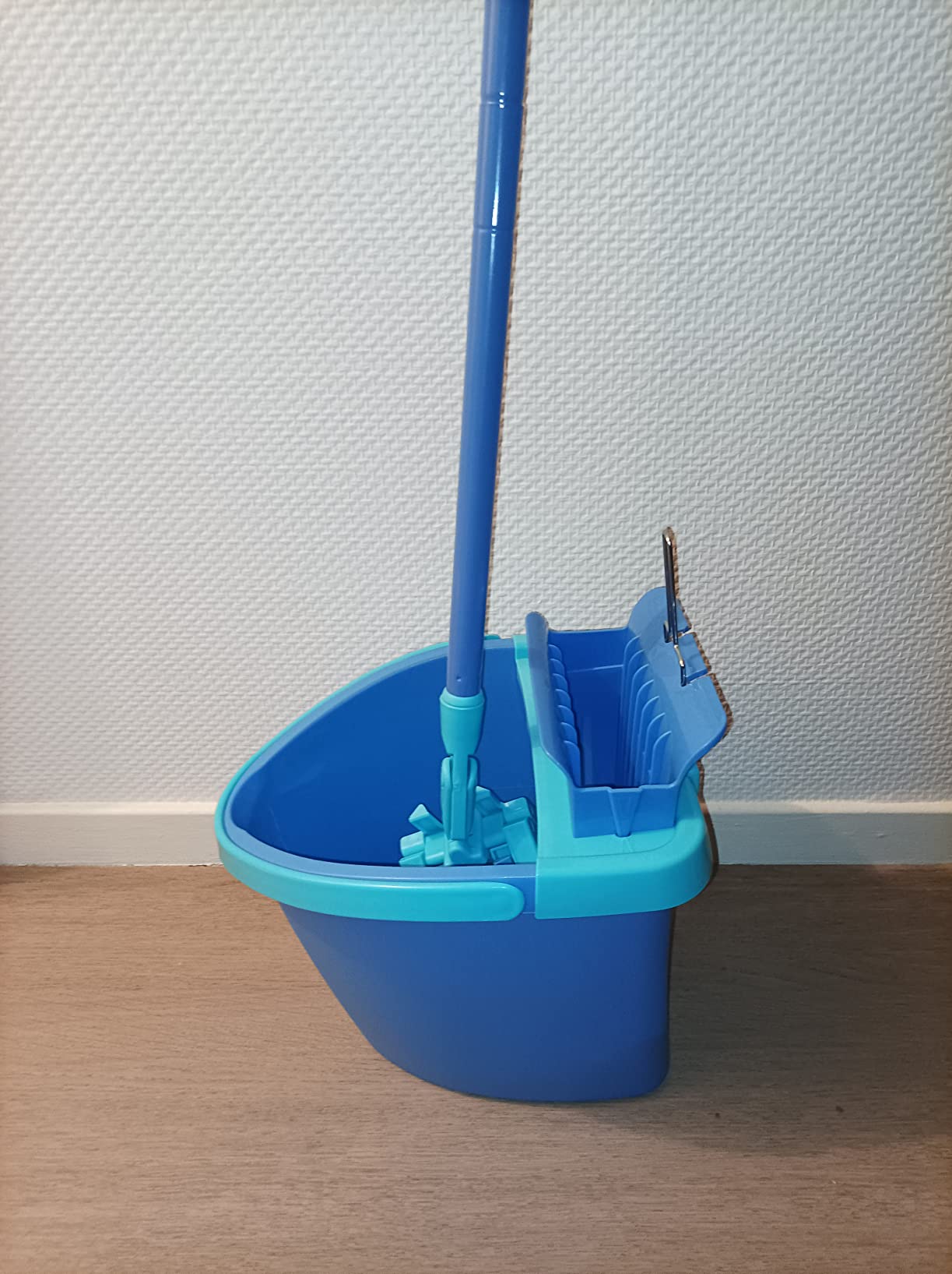 Spontex - Magic'Hook - Kit Balai Plat + Seau Essoreur - Système d ...