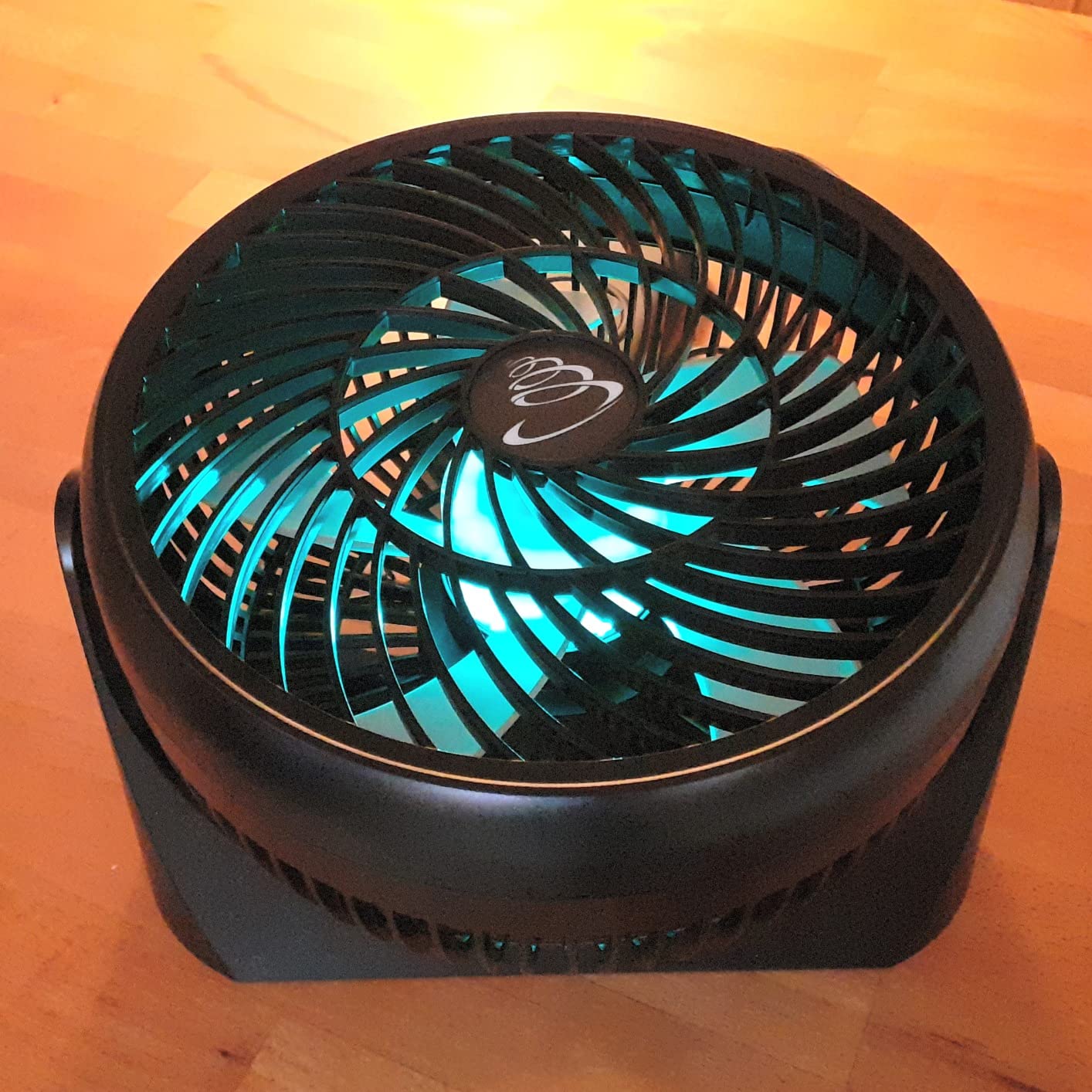 Winique Table Fan 8 inch with Remote Control,Desktop Fan with 3 Timers ...