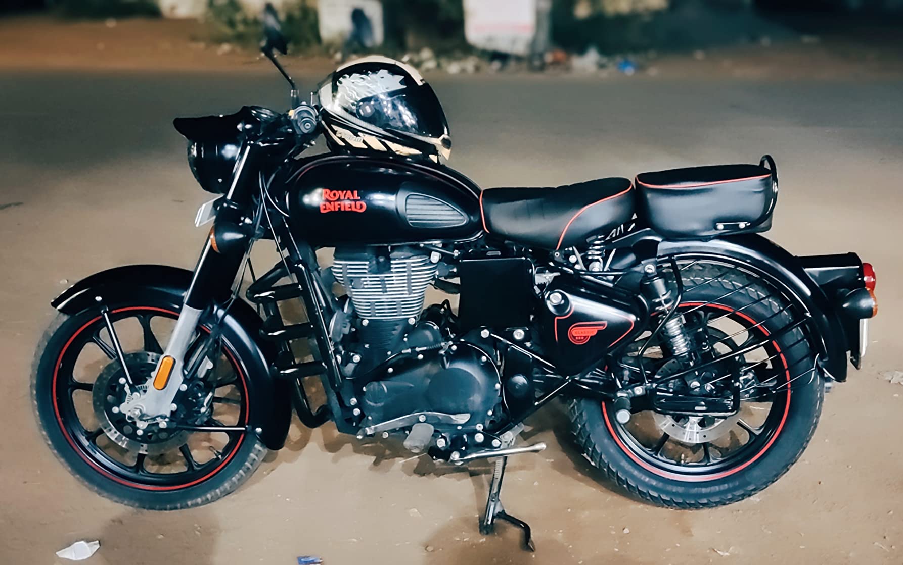 MRF Mogrip Meteor-M 120/80-18 62P Tubeless bike tyre (REAR) : Amazon.in ...