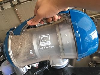 BLACK+DECKER VM2825 2000-Watt, 21 Kpa High Suction, 1.8L dustbowl ...