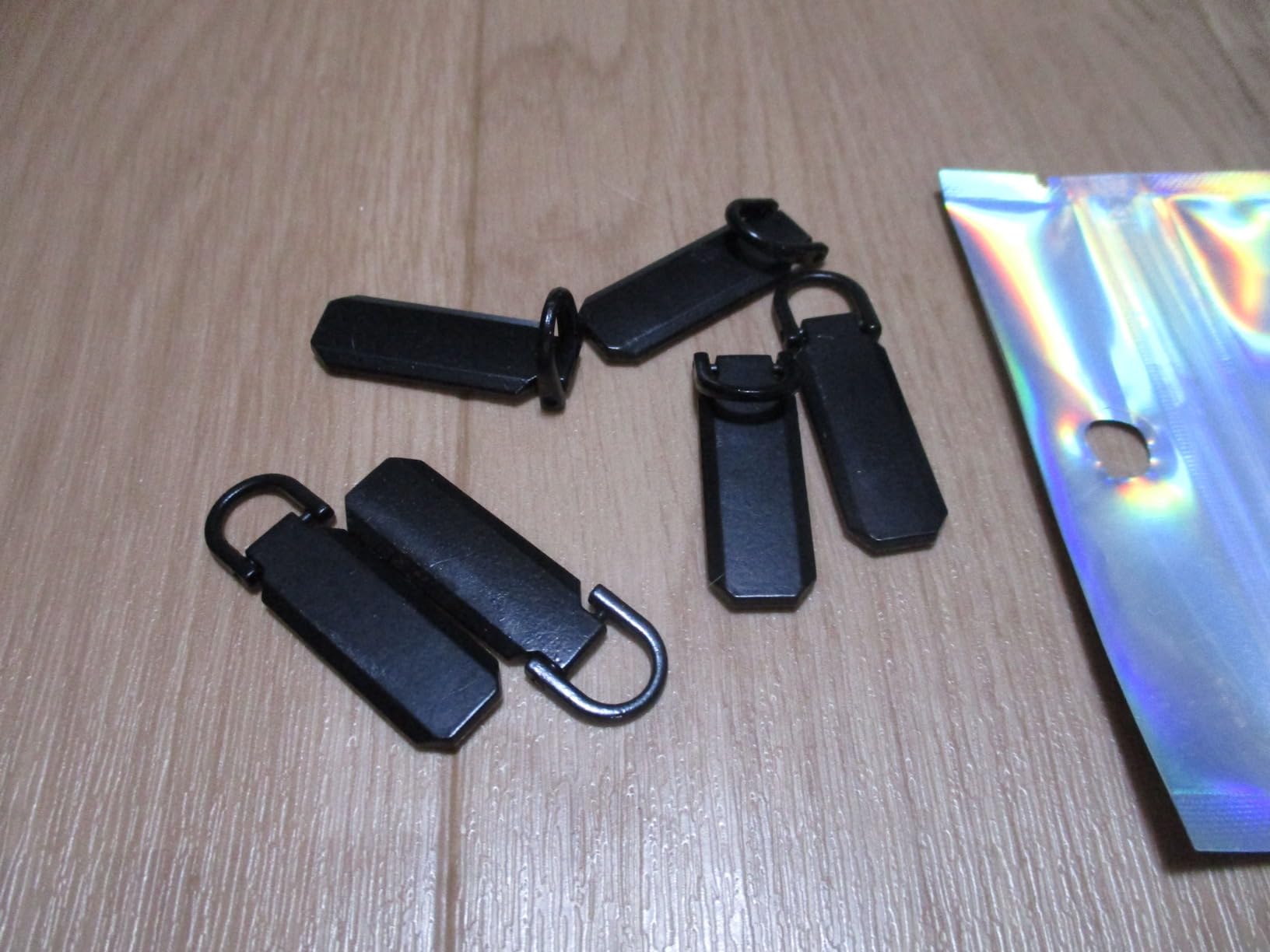 Amazon.co.jp: MINBOOT ファスナー 引き手 持ち手 修理 6個セット 合金製品 簡単着脱 金具 合金 衣類 カバン 財布 ブーツ 荷物 リュック DIY 裁縫 手作り ...