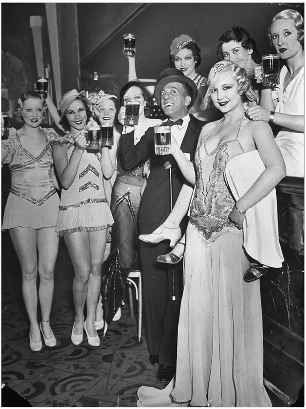 1930s Prohibition Speakeasy Wall Art,Women Celebrates The Repeal Of ...
