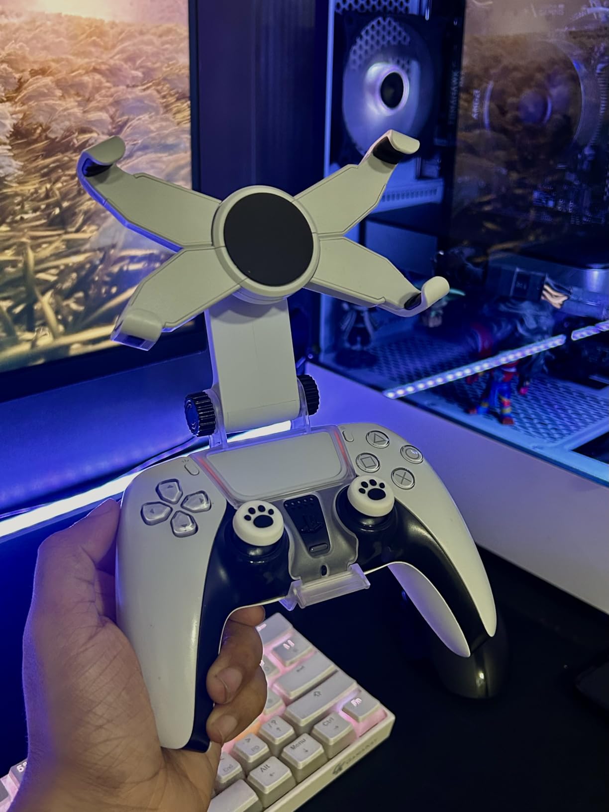 New World for PS5 Controller Mobile Phone Mount Clip, Mobile Gaming ...