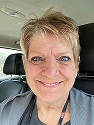 Amazon.com : Suave Simply Styled Lightweight Root Lifting Hair Spray ...