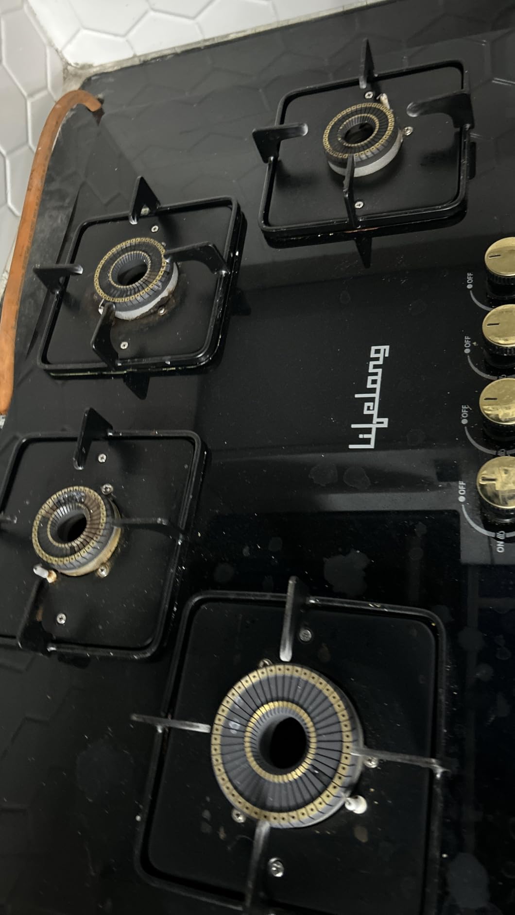 Lifelong 4 Burner Hob Top Battery Operated | Gas Stove with Automatic ...