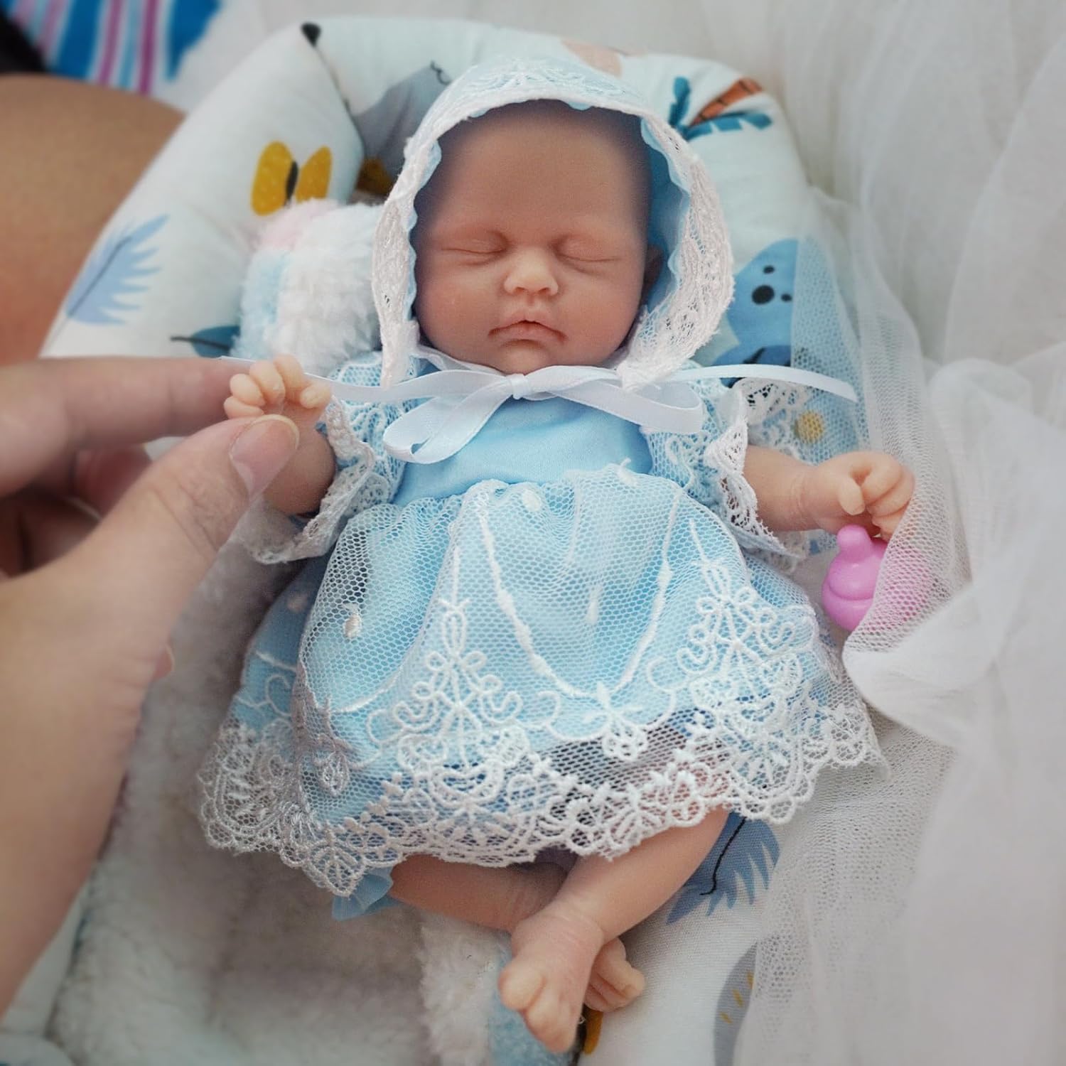 Amazon.com: 7 Inch Mini Silicone Baby, Reborn Baby Dolls Silicone Full ...
