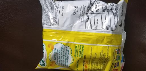 Walkers Quavers Cheese Snacks, 12 x 16 g : Amazon.co.uk: Grocery