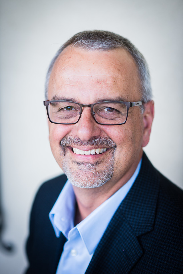 Amazon.com: D.L. Brouwer: books, biography, latest update