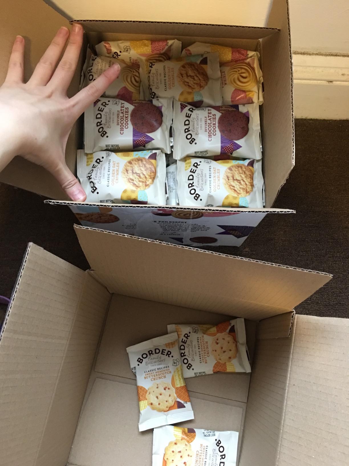 Border Biscuits (Sharing Pack 2 x 400g) : Amazon.co.uk: Home & Kitchen