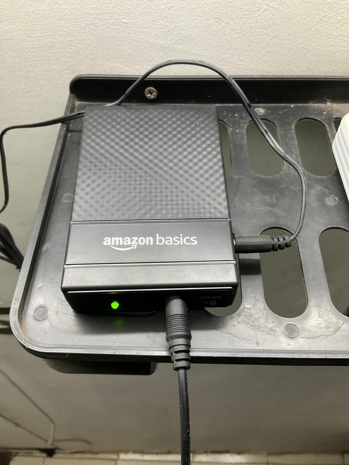 amazon basics UPS for WiFi Router Modem Set top Box Devices. Supports ...