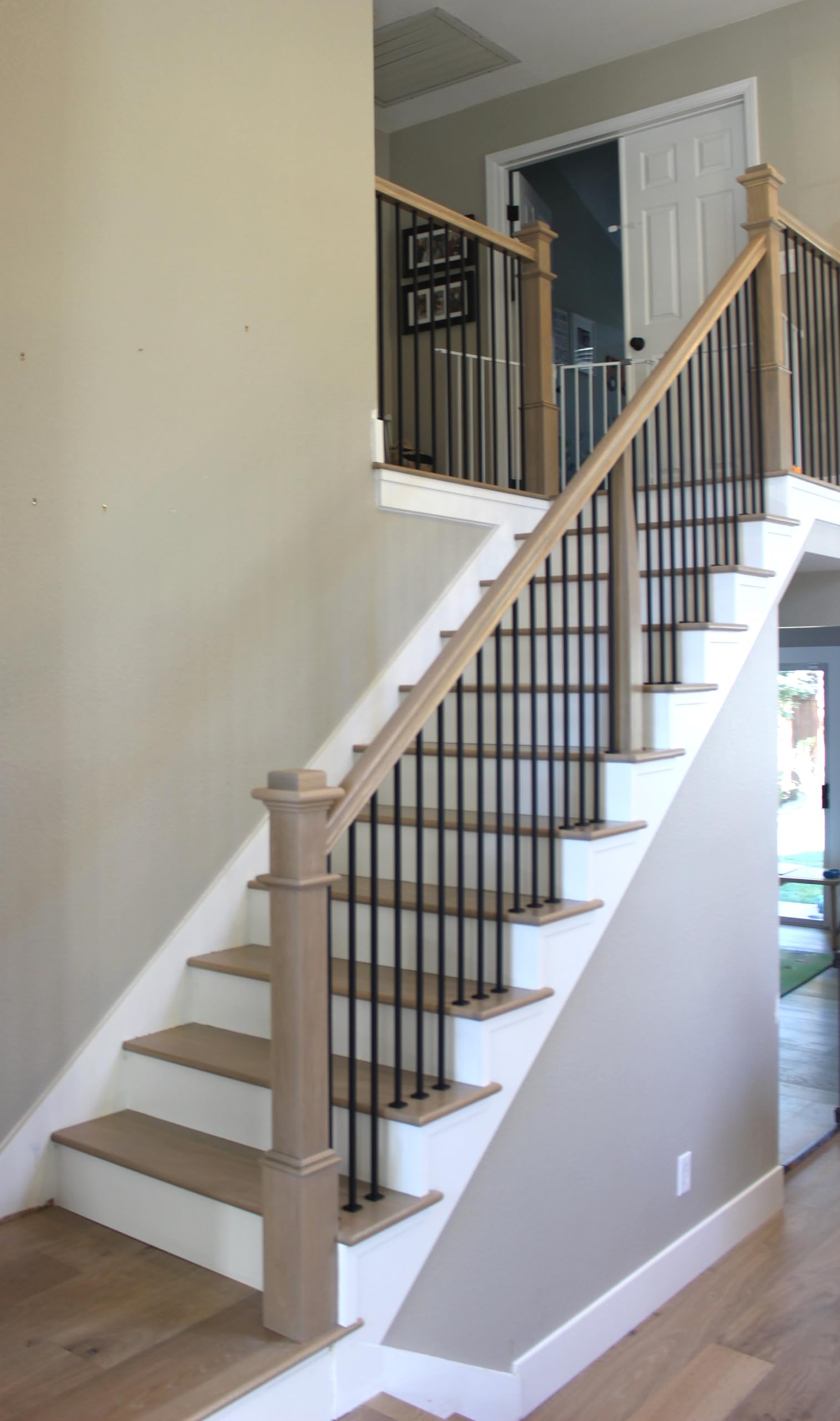 Box Newel Posts On Staircase EVERMARK Stair Parts 4093 55 In. X 6 1/4