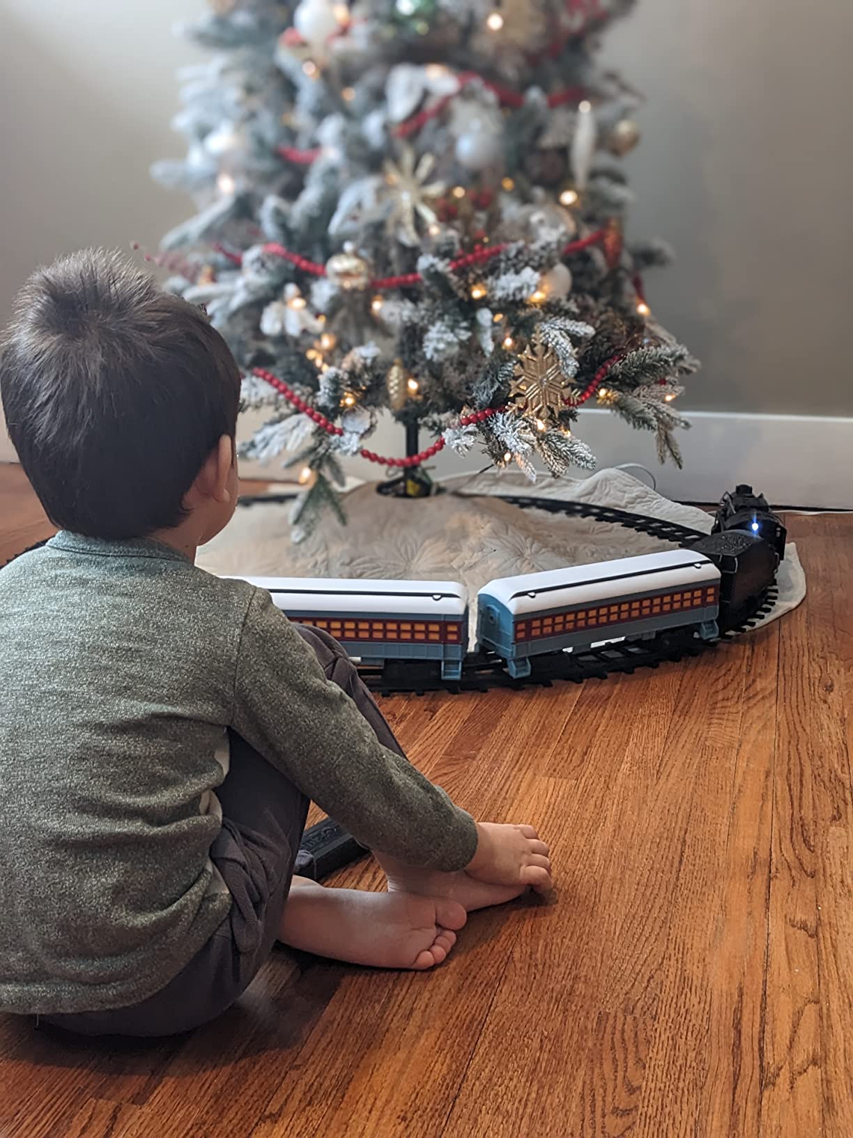 $12/mo - Finance Lionel The Polar Express Ready-to-Play Set, Battery ...