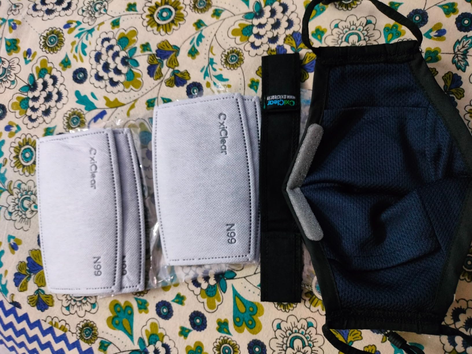 OxiClear N99 Anti Pollution Face Mask with 4 Activated Carbon Filters ...