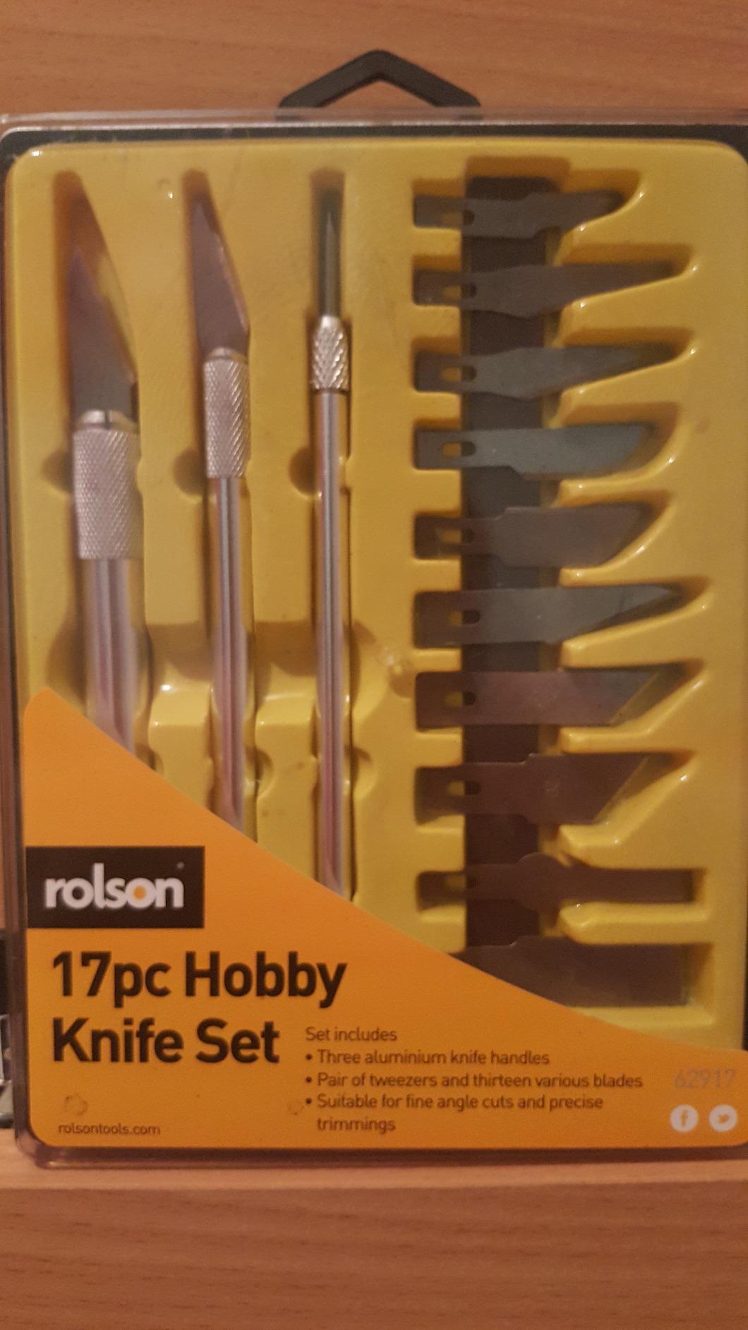 Rolson 62917 17 pc Hobby Knife Set : Amazon.co.uk: DIY & Tools
