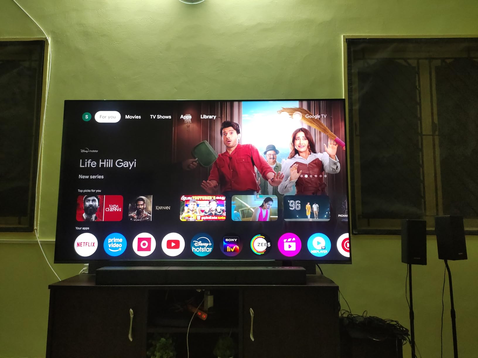 OnePlus 163 cm (65 inches) Q Series 4K Ultra HD QLED Smart Google TV 65 ...