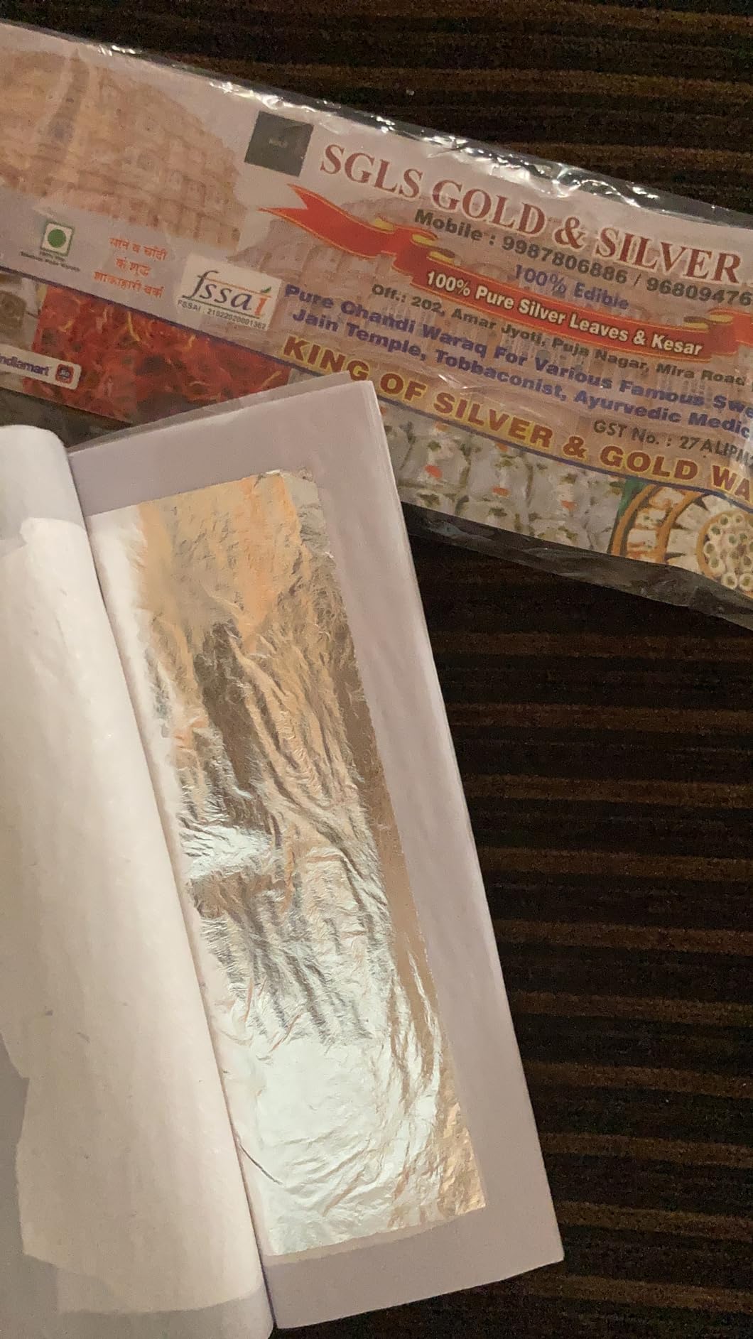 SGLS.Edible.Silver.Leaf/Chandi.ka.Varakh,for.Sweet Cake,Desert,Chocolate,Food Decoration (50.pcs ...