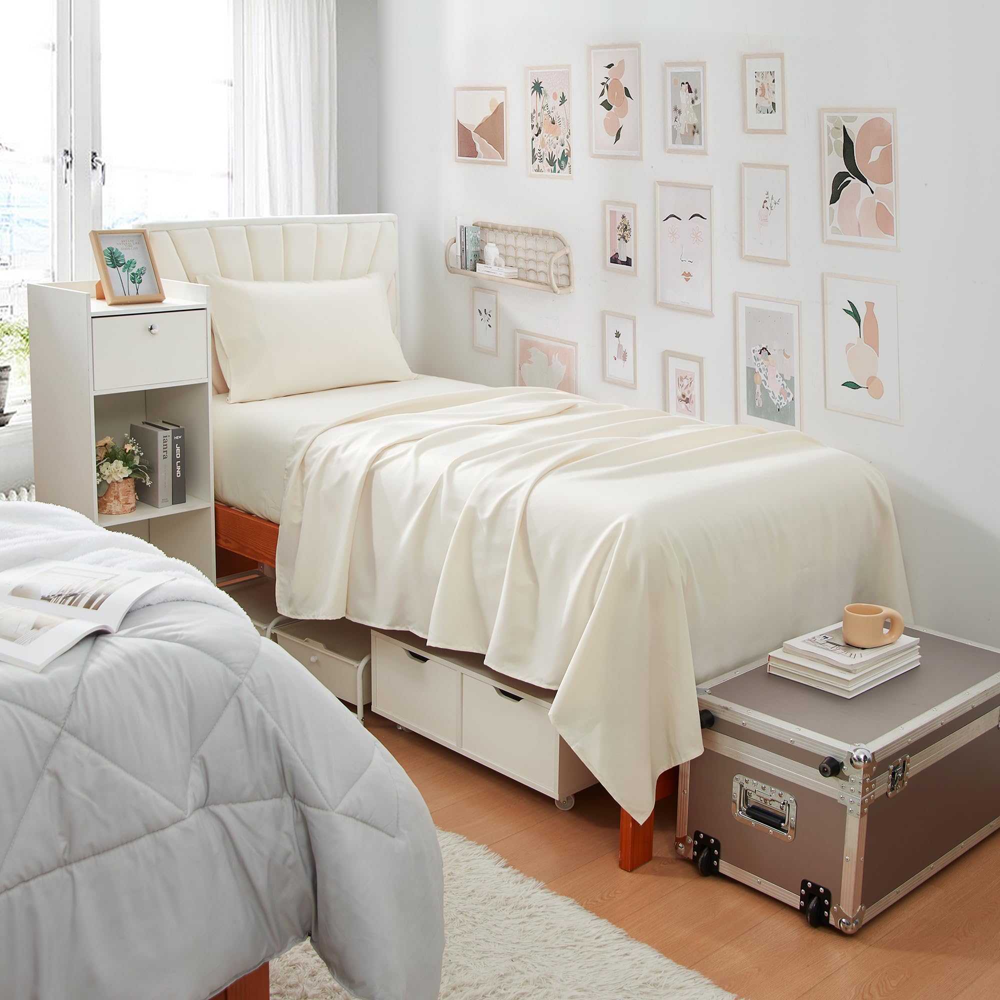 Amazon.com: Dorm Haul® Comfy College Sheets - Twin XL Bedding - Jet ...