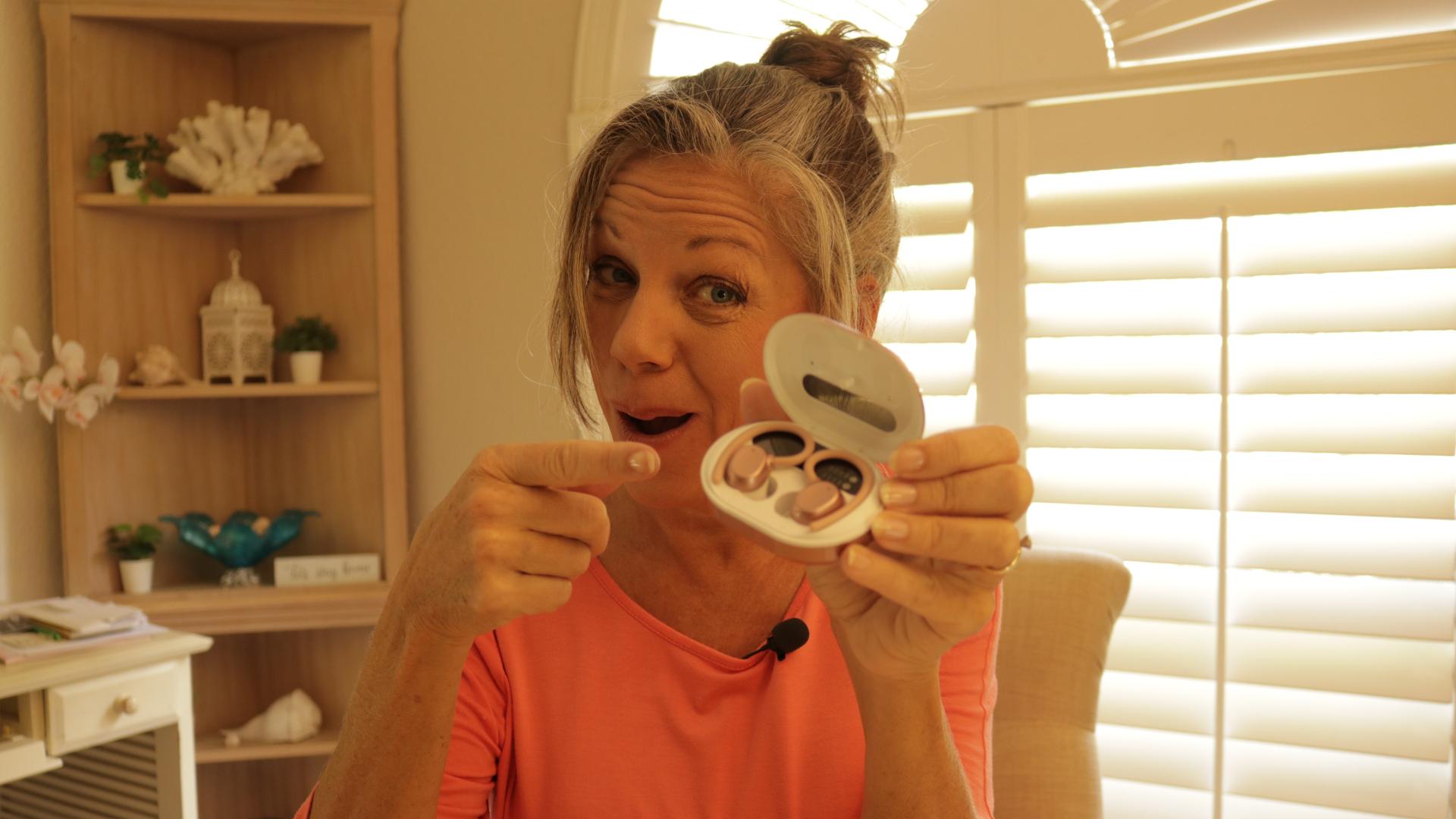 Watch Review of the Q35 Wireless Earbuds by Sprtoybat on Amazon Live