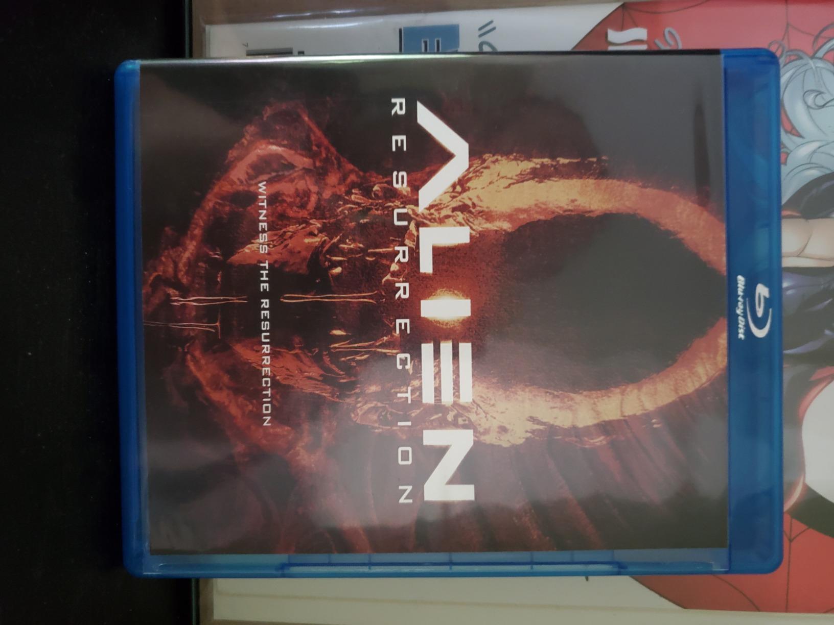 Amazon.com: Alien: Resurrection : Sigourney Weaver, Winona Ryder ...