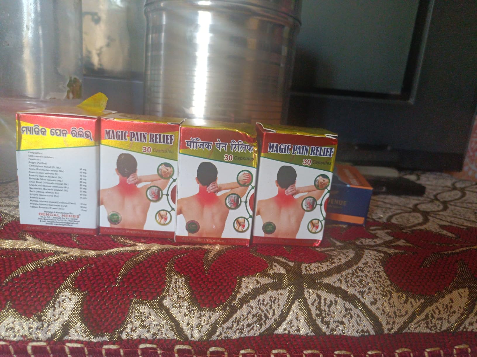 Magic Pain Relief 30 Capsules - (Pack of 4) For Joint pain : Amazon.in ...